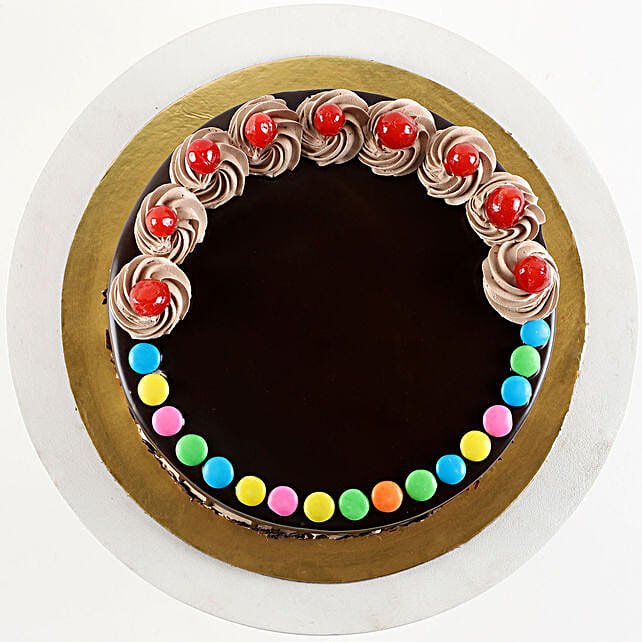 Chocolate Gems Delicious Cake- Half Kg | Gift best chocolate gems cake ...